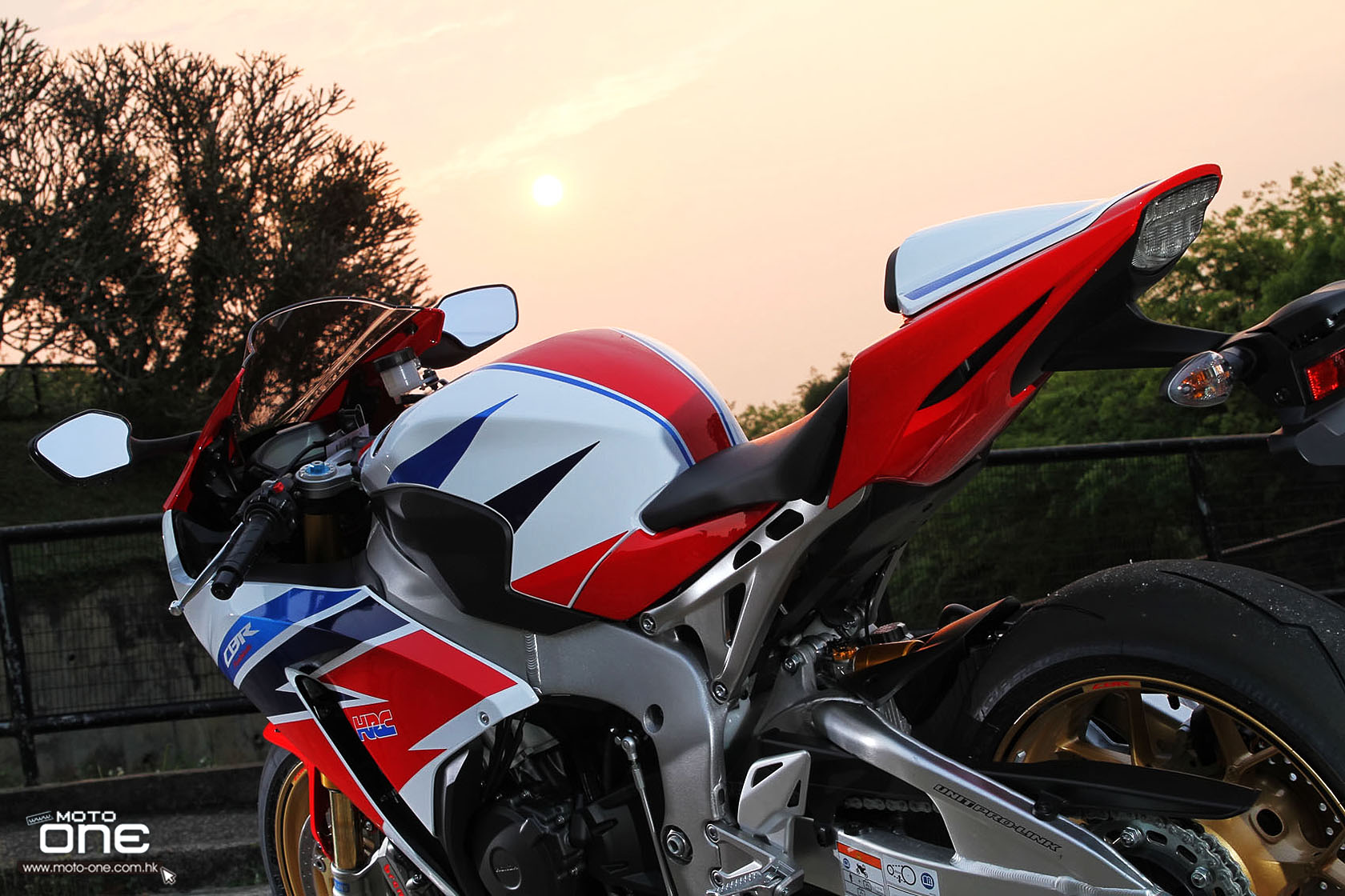 2014 Honda CBR1000RR HRC SP－初步駕駛感